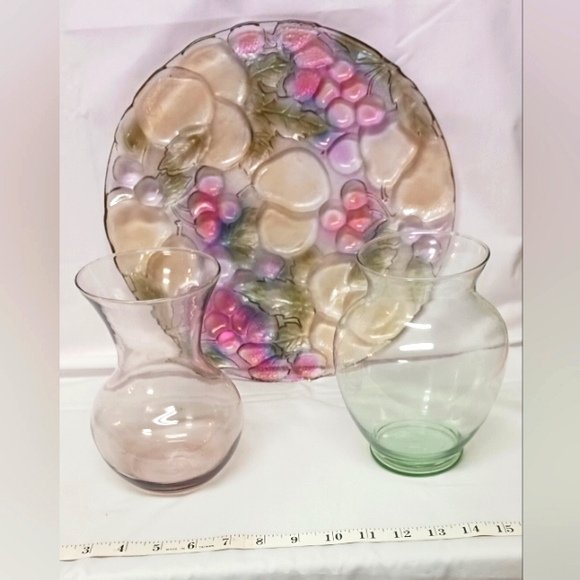 Dining | Decorative Glass Tray 2 Vases 1 Tinted Green 1 Tainted Pink ...